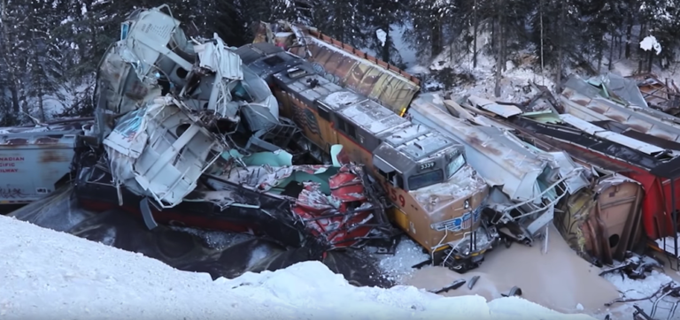 Fatal Rail Accident 'Eerily Similar' to Lac-Mégantic Oil Train Disaster ...