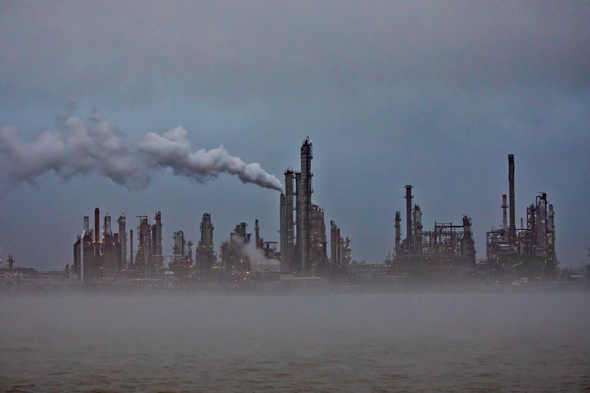 Over a Half-million Americans Live Near Oil Refineries With High Levels ...