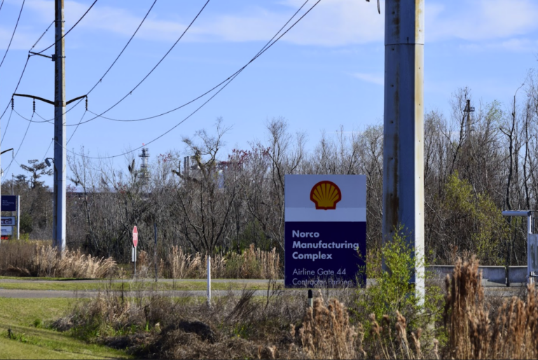 How Shell Is Selling the Petrochemical Buildout as ‘Sustainable’ - DeSmog